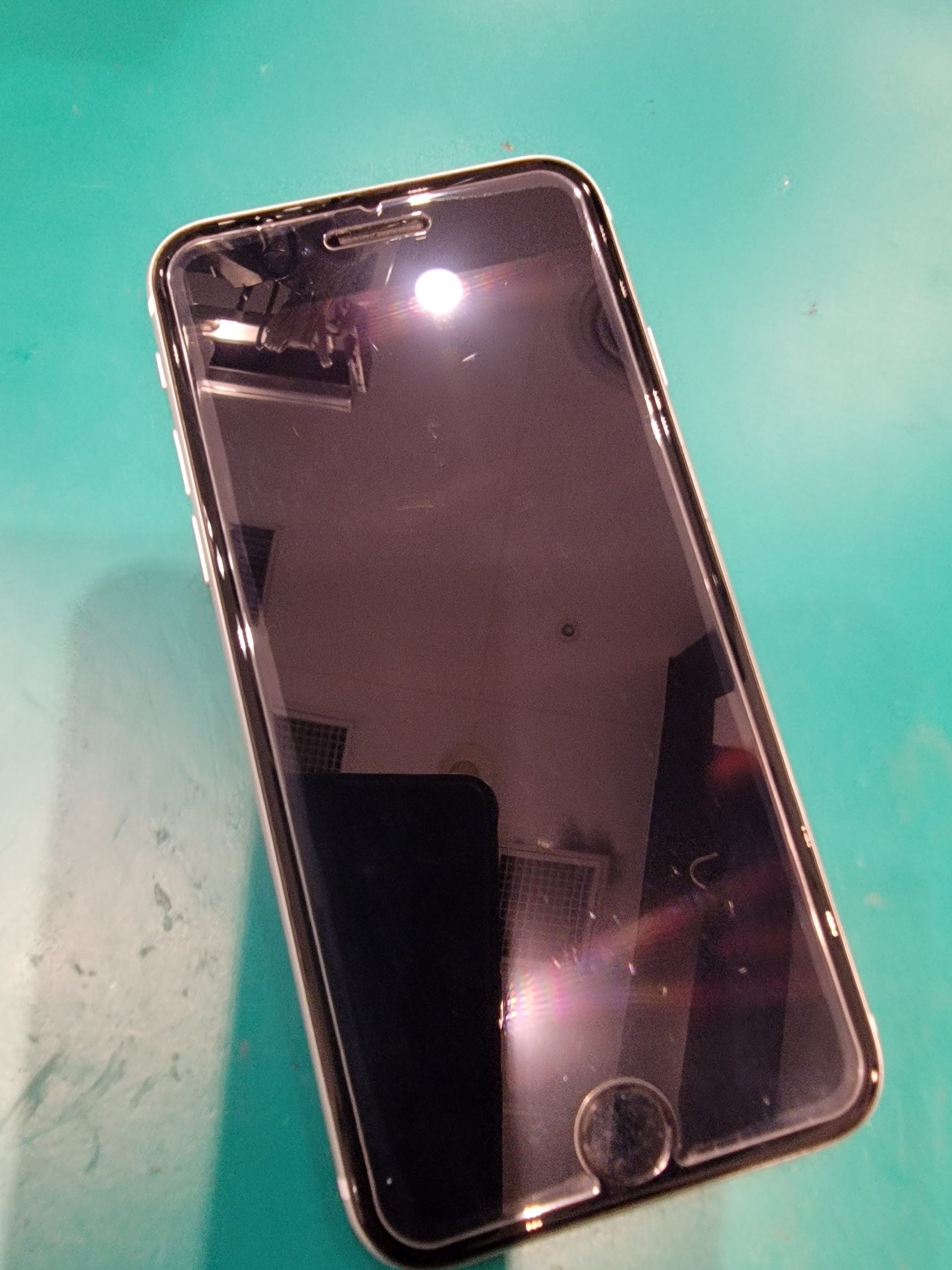 iPhoneSE 第二世代 Wifi接続出来ない | iPhone・スマートフォン修理 スマートクール | SMARTCOOL