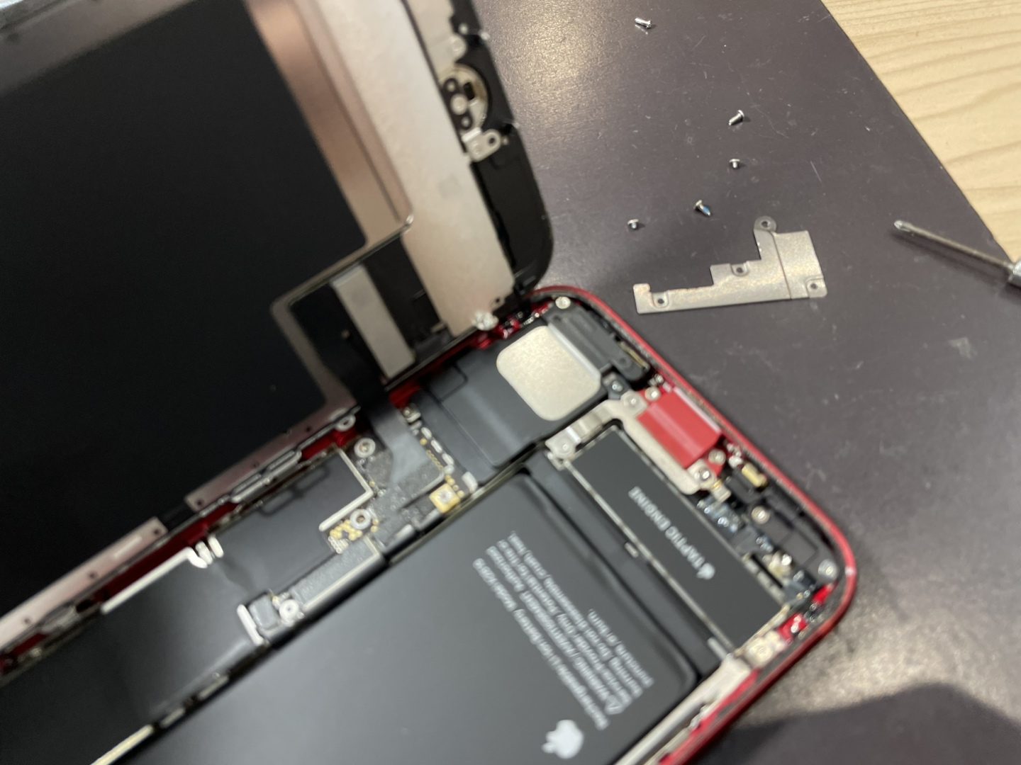 iPhoneSE第3世代 バッテリー交換 | iPhone・スマートフォン修理 スマートクール | SMARTCOOL